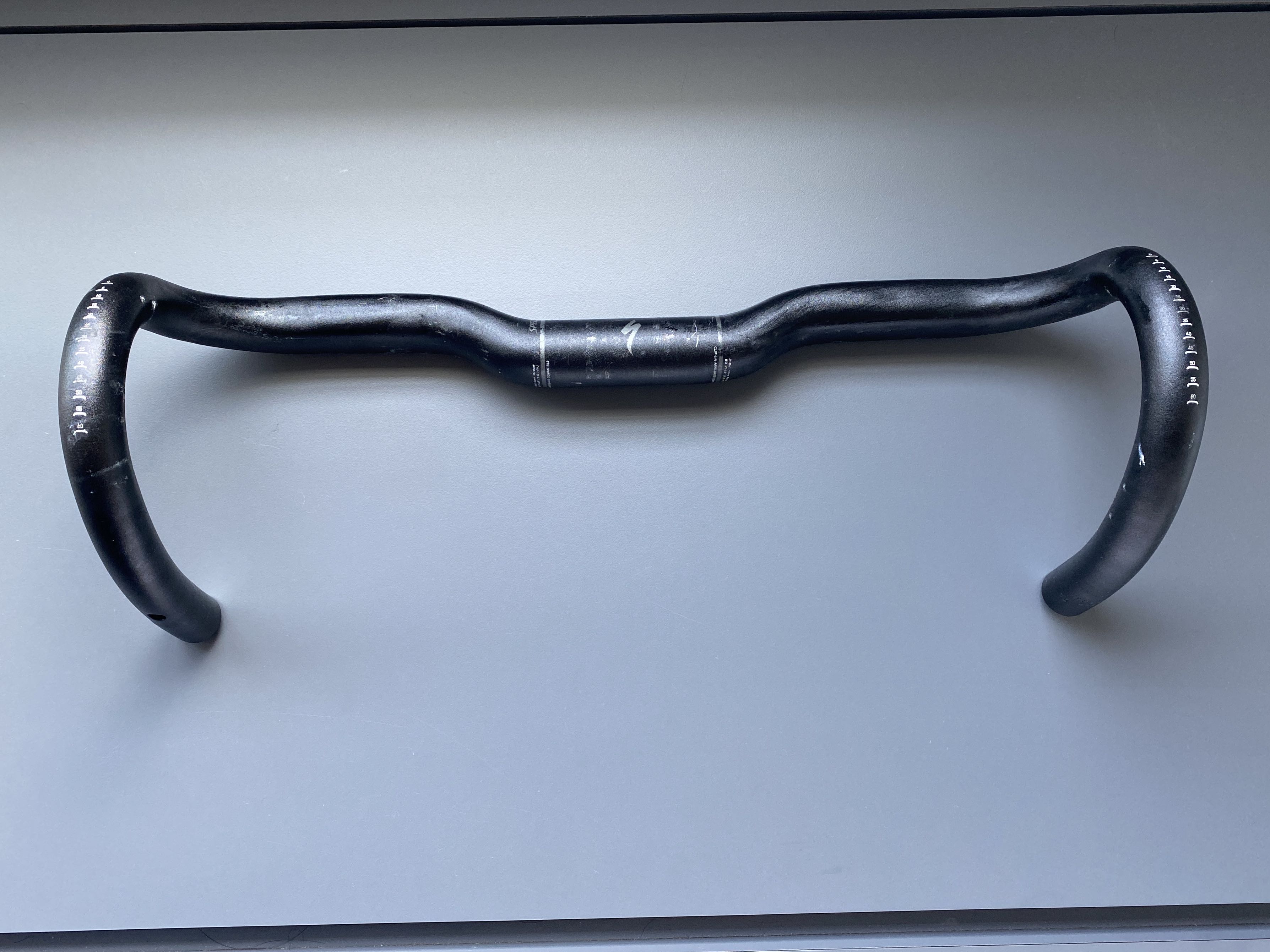 Specialized Hover 420mm w 15mm Rise Alloy Dropbar Handlebar Bar, Sports ...