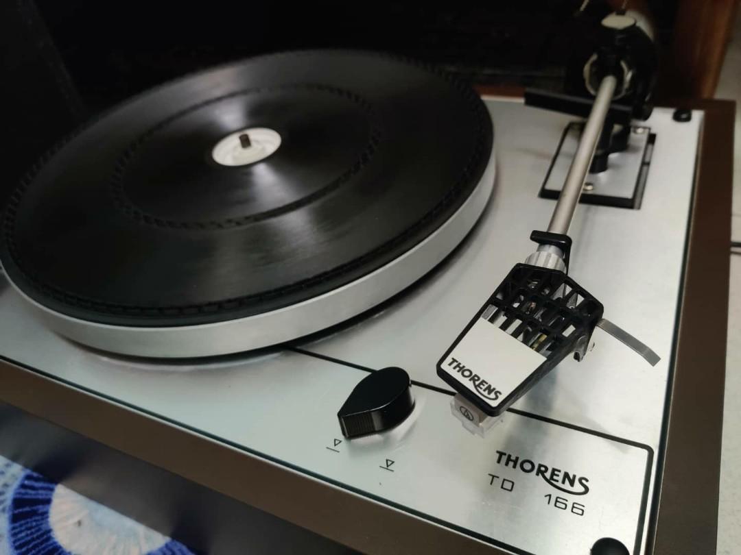 thorens turntable, Hobbies & Toys, Music & Media, Musical Instruments ...