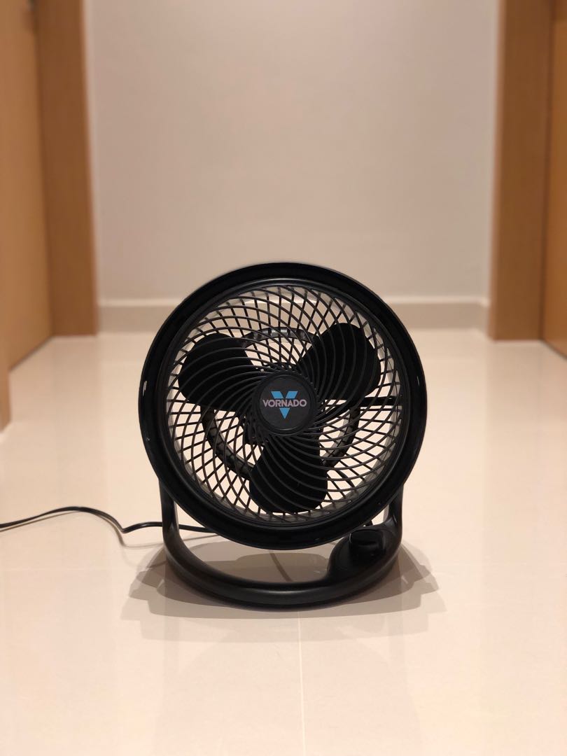 Vornado 610, Furniture & Home Living, Lighting & Fans, Fans on Carousell