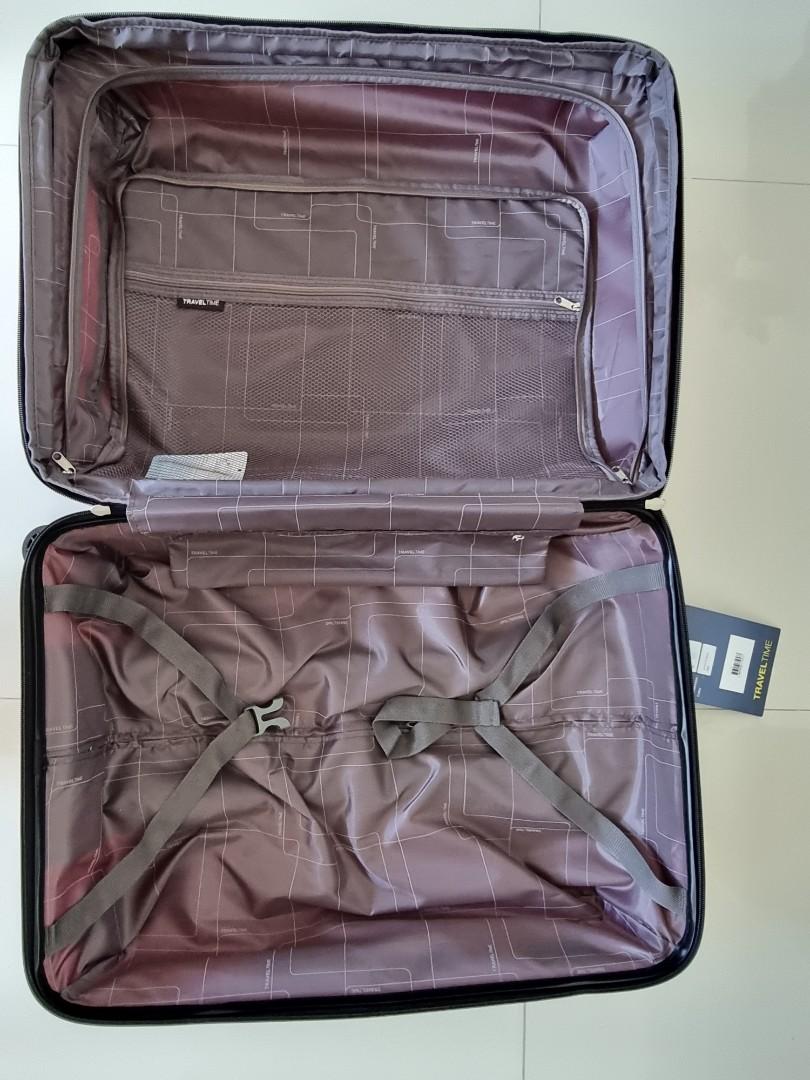 20" cabin size and 25" check in luggage, Hobbies & Toys, Travel ...