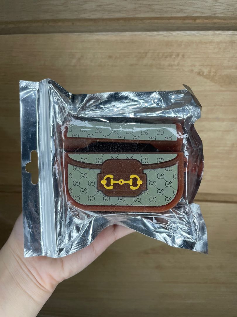 Airpods gucci case with sling, Video Gaming, Gaming Accessories, Cases ...