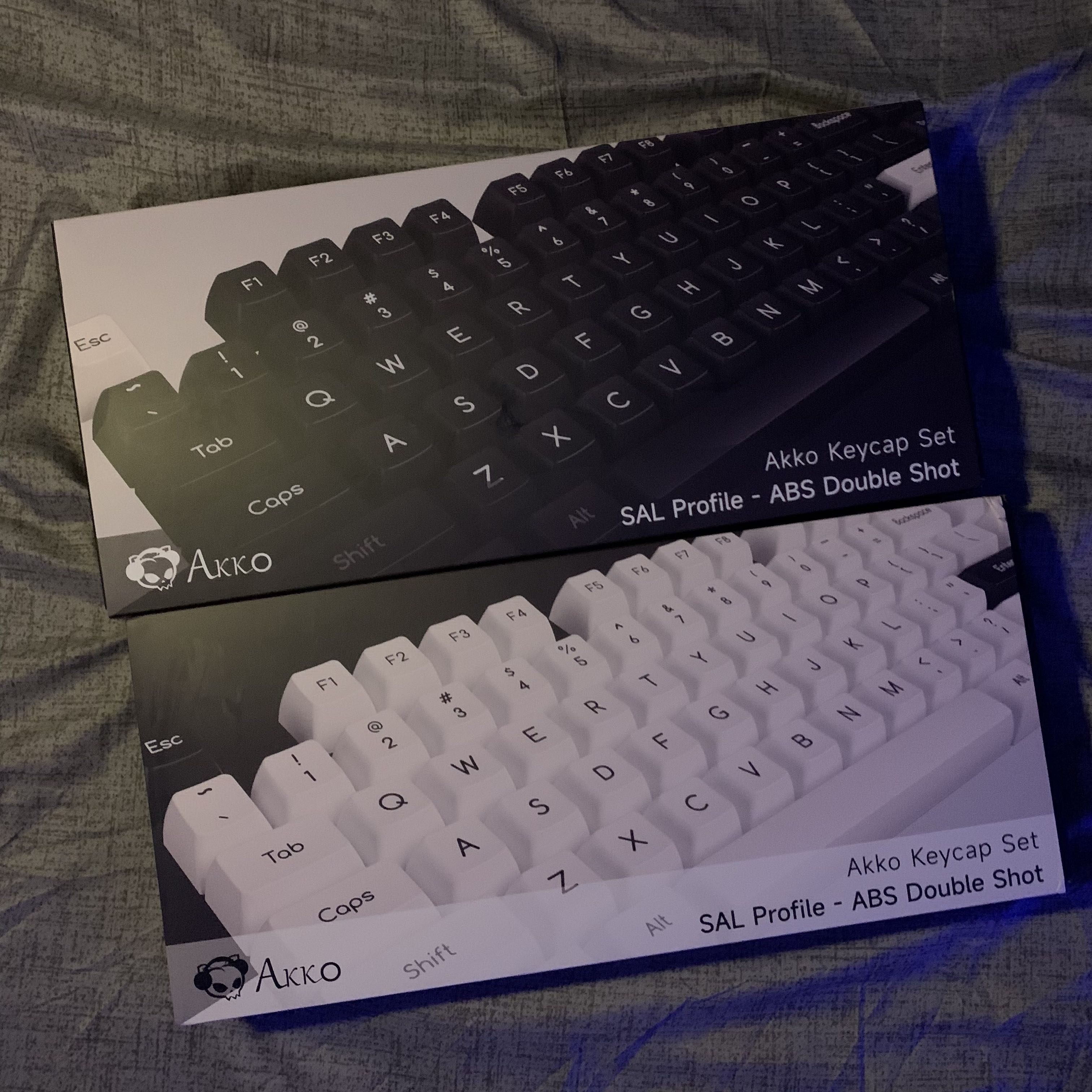 AKKO KEYCAPS SAL PROFILE BOW/ WOB, Computers & Tech, Parts ...