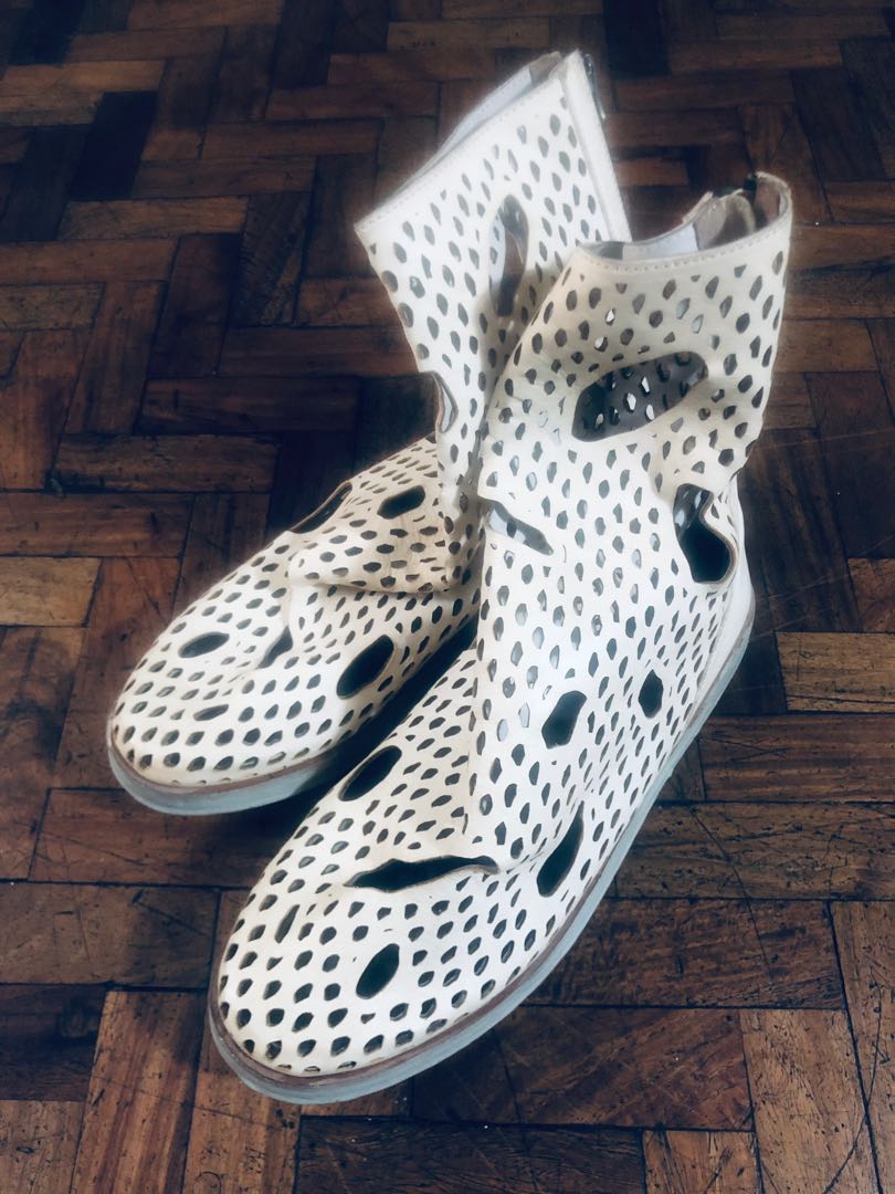 AMG hongkong, Men's Fashion, Footwear, Boots on Carousell