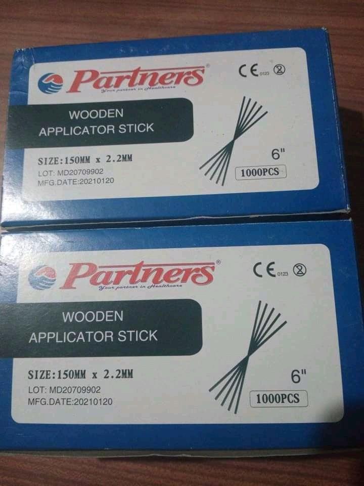 Applicator stick, Health & Nutrition, Medical Supplies & Tools on Carousell