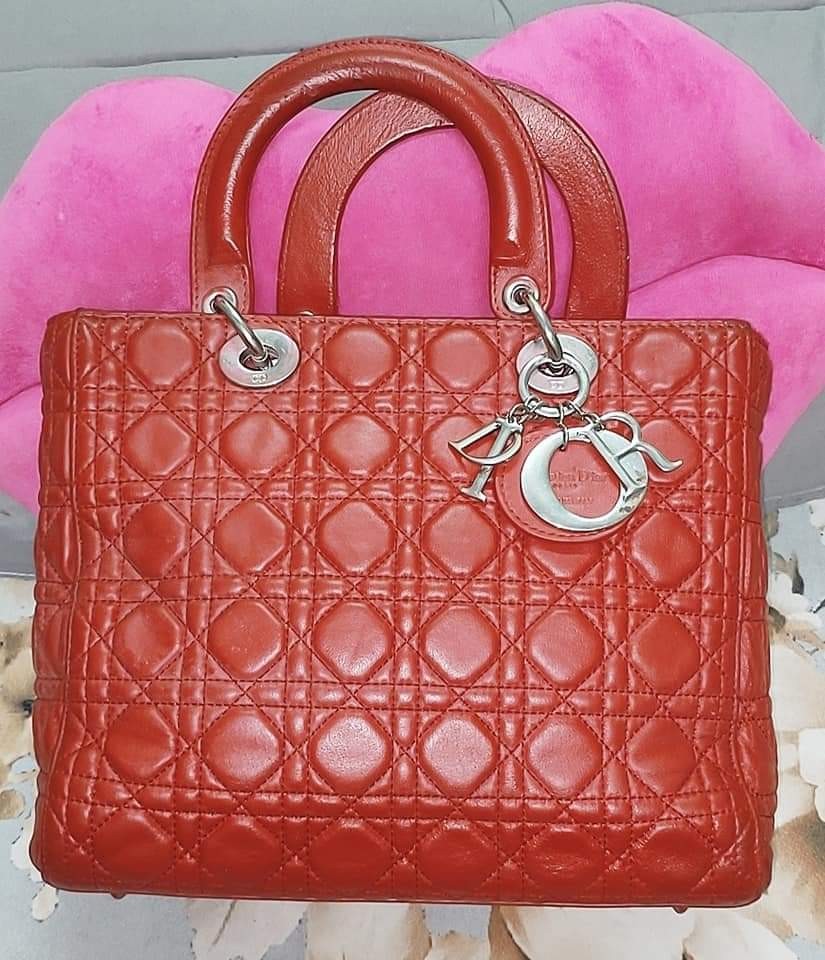 CD, Women's Fashion, Bags & Wallets on Carousell