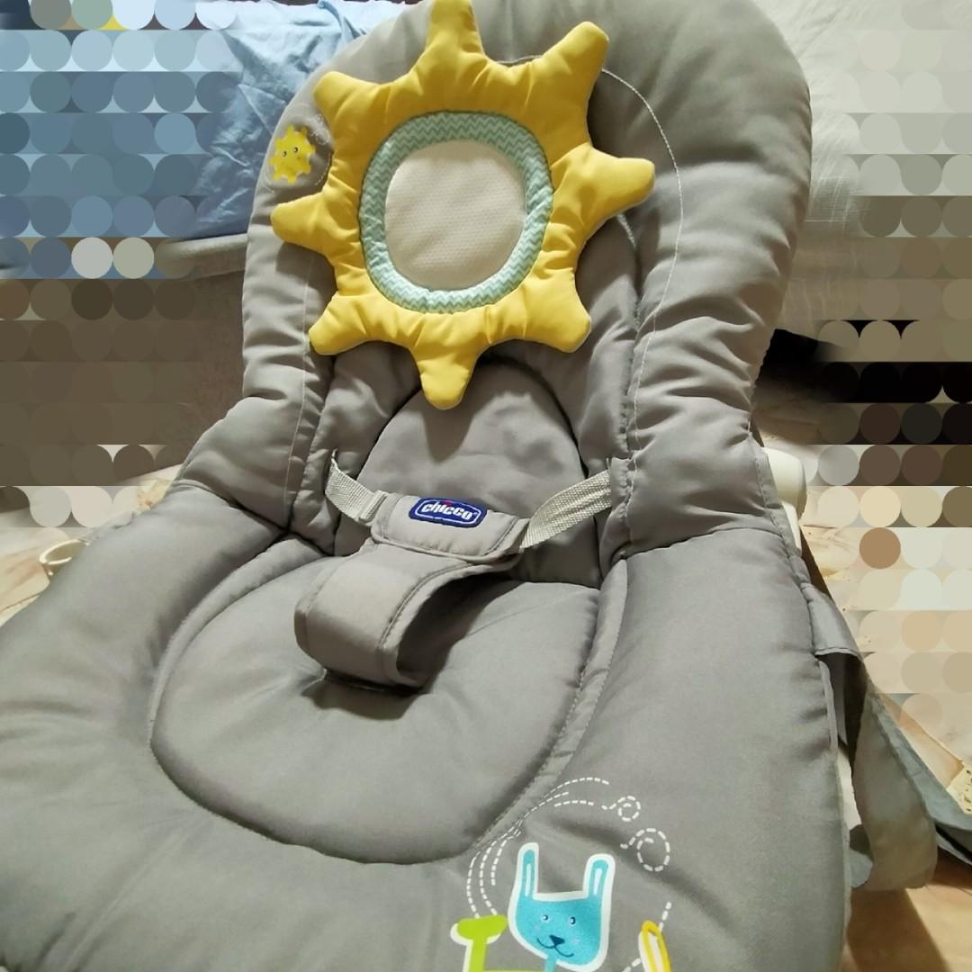 Chicco Rocker/Bouncer Chair, Babies & Kids, Baby Nursery & Kids ...