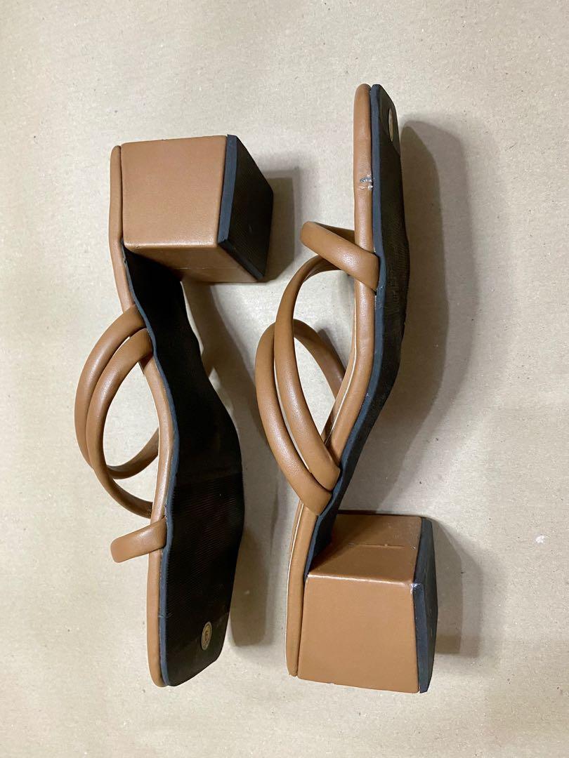 CRIZA Alice in Tan, Women's Fashion, Footwear, Heels on Carousell