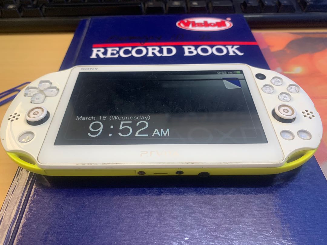 Defective Ps vita unit only, Video Gaming, Video Game Consoles ...