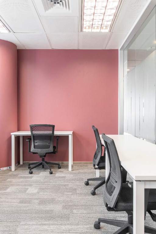 Fully serviced private office space for you and your team in Regus GT ...