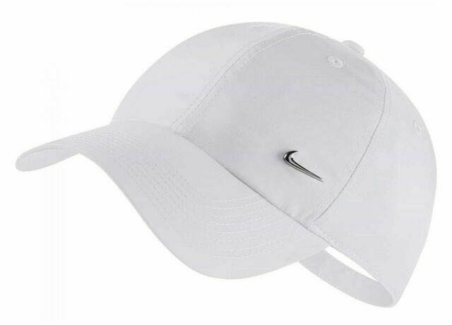 nike metal tick white cap, Men's Fashion, Watches & Accessories, Caps ...