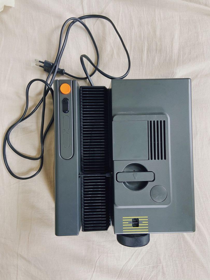 Reflecta slide projector, Photography, Photography Accessories, Other ...
