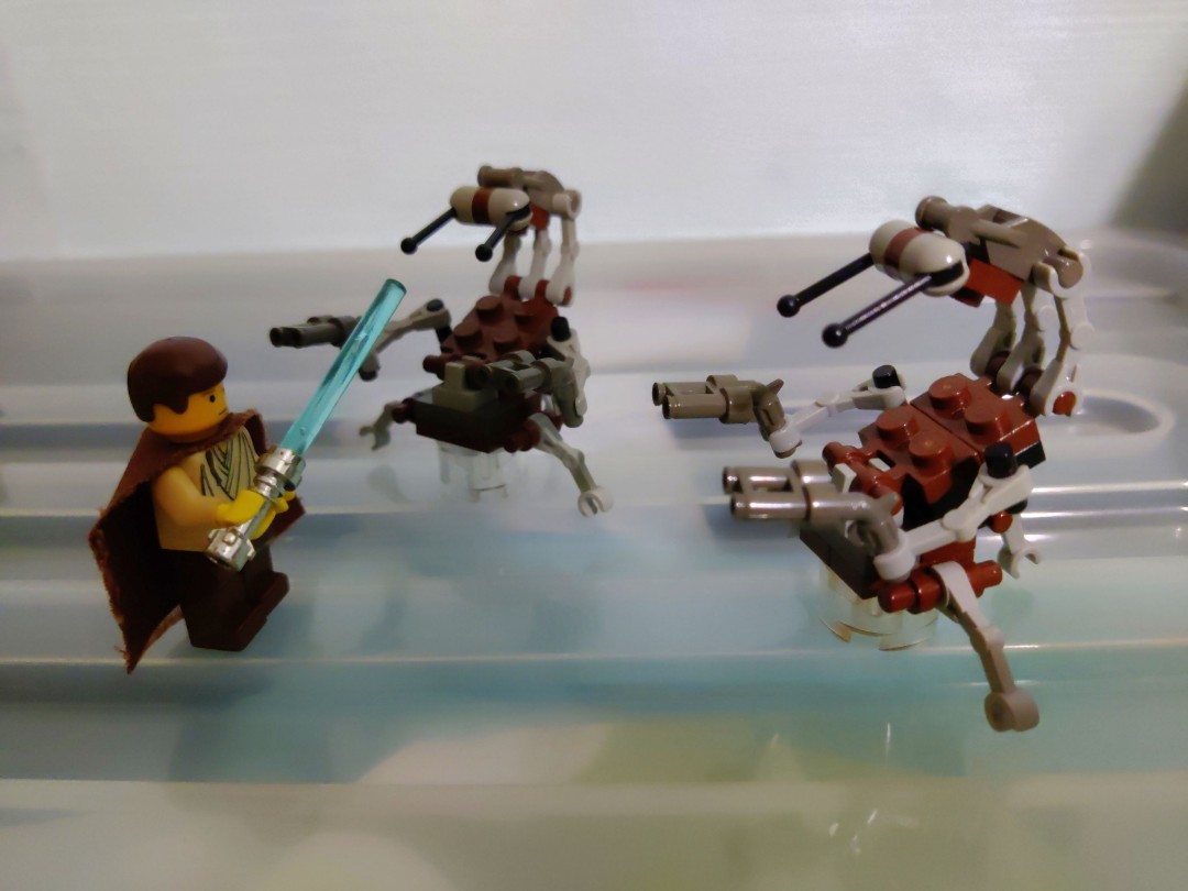 Vintage 2002 Lego Jedi Defense I Set (Obi-Wan & Droidekas), Hobbies ...