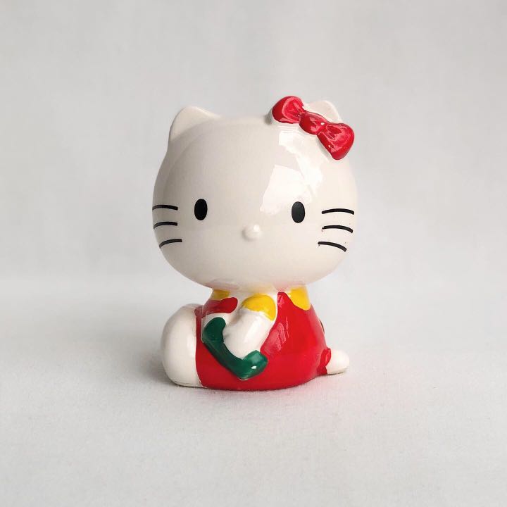 Vintage Hello Kitty Coin Bank, Hobbies & Toys, Memorabilia ...