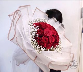 19 Red Rose Bouquet/Proposal Rose, Hobbies & Toys, Stationery & Craft ...