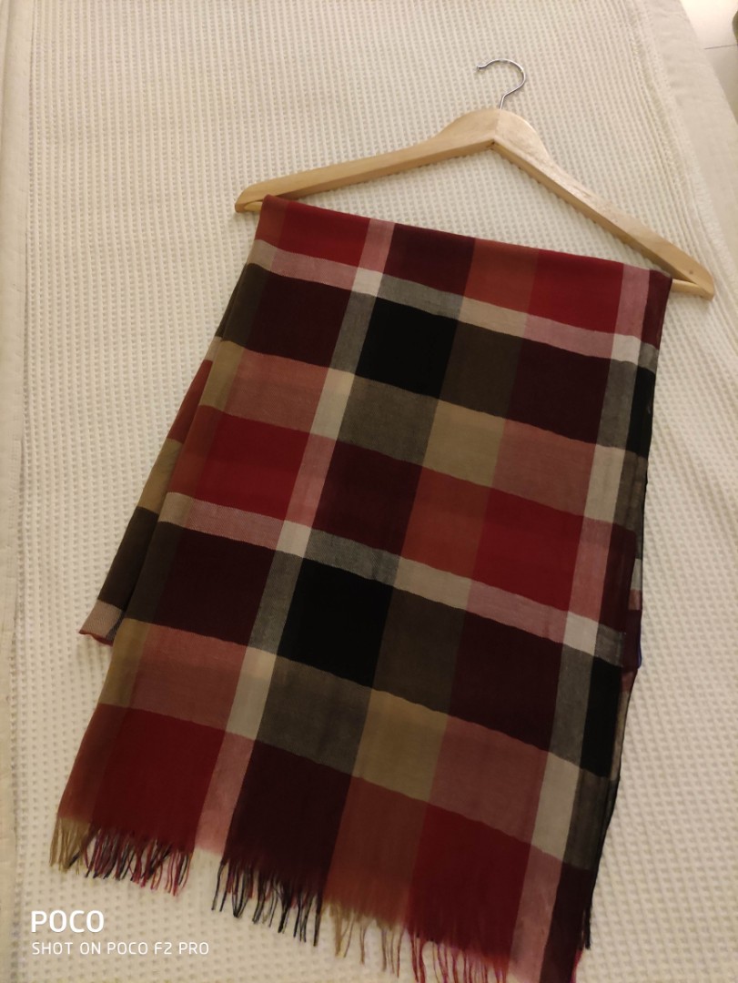 Authentic Blue Label thin shawl, Luxury, Accessories on Carousell