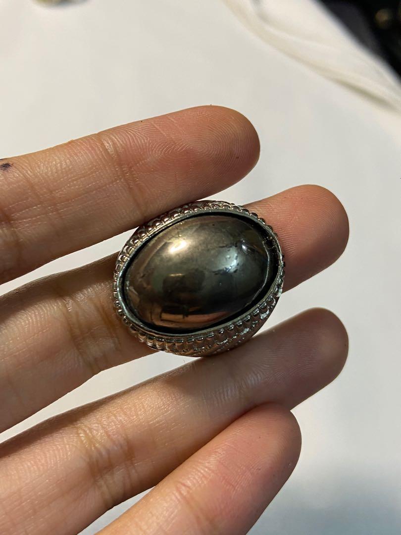 BADAR BESI on Carousell