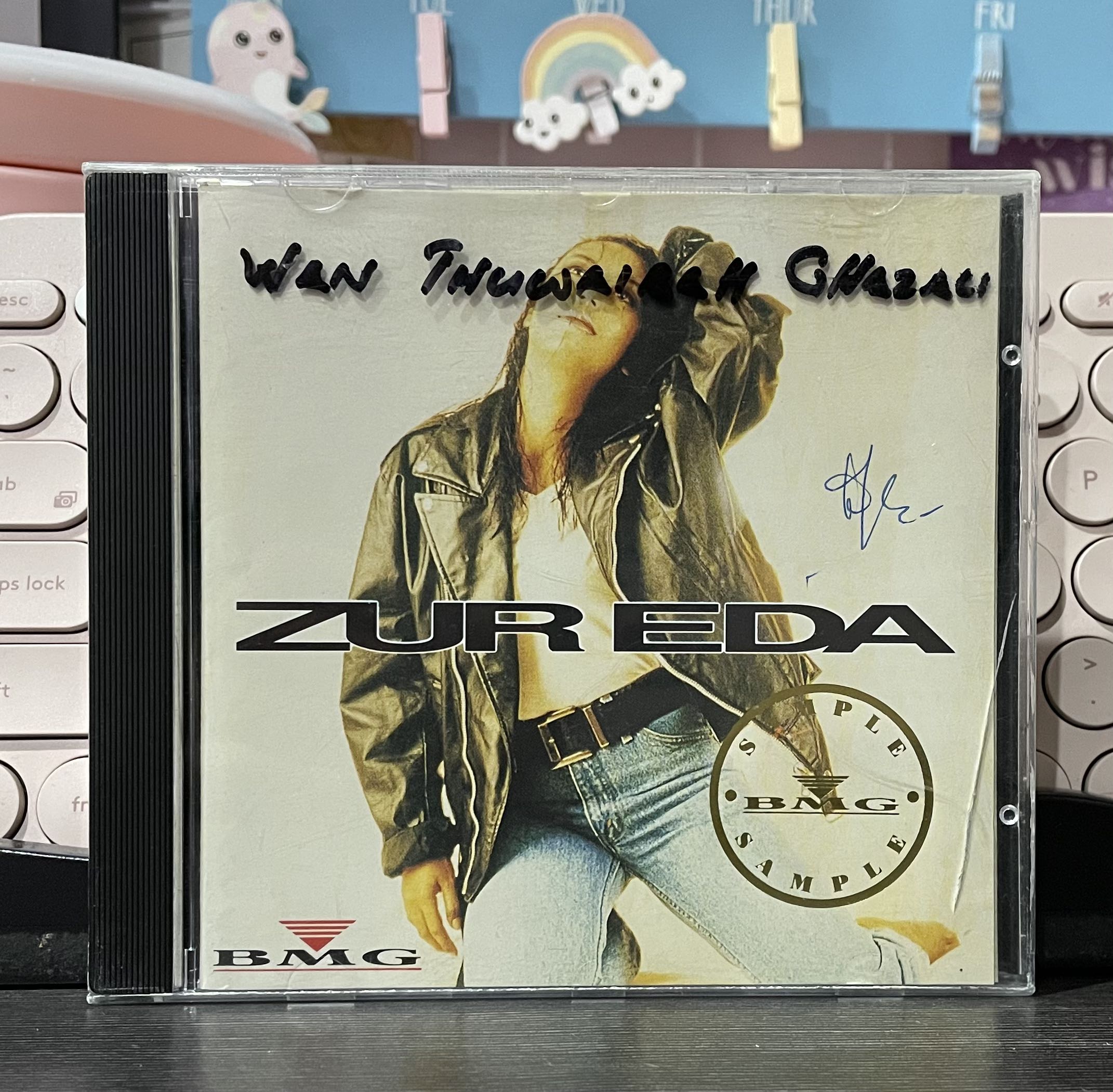 Cd Zur Eda, Hobbies & Toys, Music & Media, CDs & DVDs on Carousell