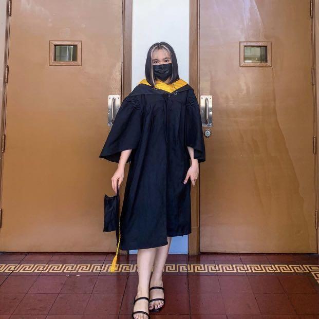 Complete Toga Set: Black Toga + Yellow-Gold Hood + Academic Cap, Women ...