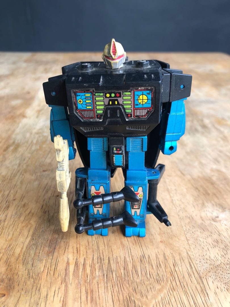 Destructor Beetle - Robot Changers, Hobbies & Toys, Toys & Games on ...