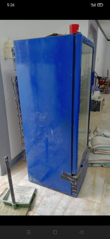 for sale second hand chiller, gud condition, issue minimal kalawang ...