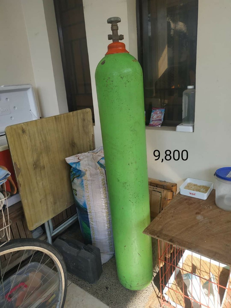 Large Medical Oxygen Tank, Commercial & Industrial, Industrial ...