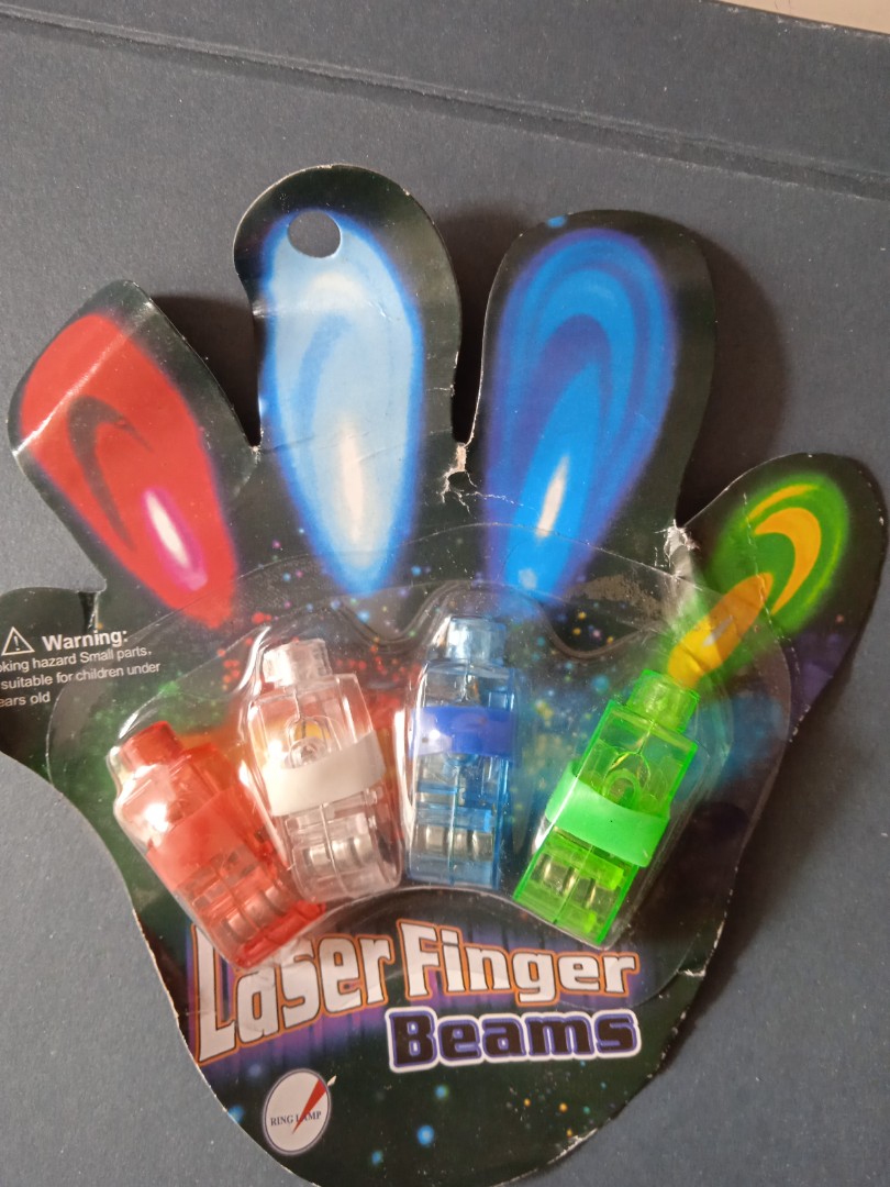 Laser finger手指燈, 興趣及遊戲, 玩具 & 遊戲類 - Carousell