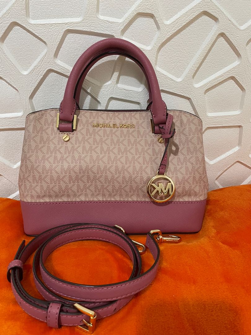 Michael Kors two wag bag, Luxury, Bags & Wallets on Carousell