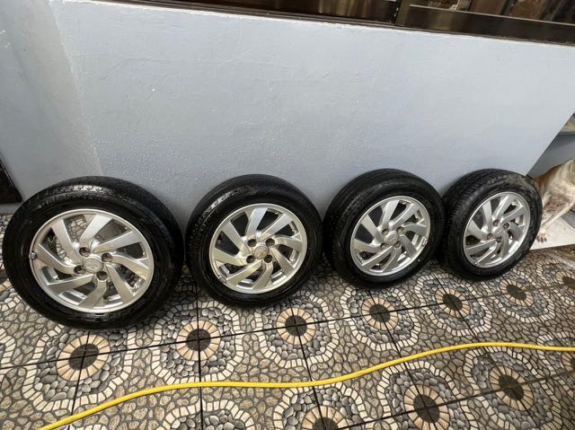 Mirage Hatchback Mags w/ Tire, Car Parts & Accessories, Mags and Tires ...