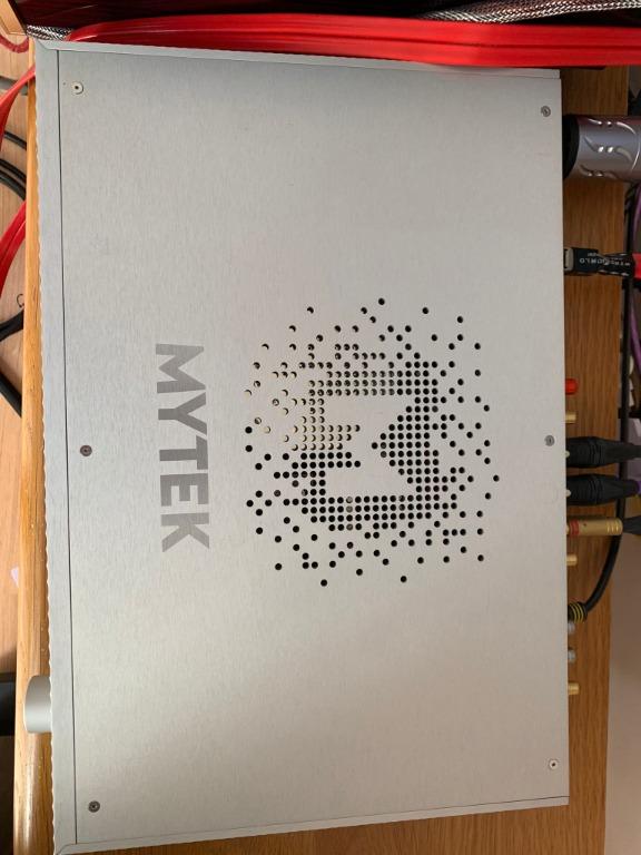 Mytek manhattan II with roon card dac pre amplifier + free wireworld ...