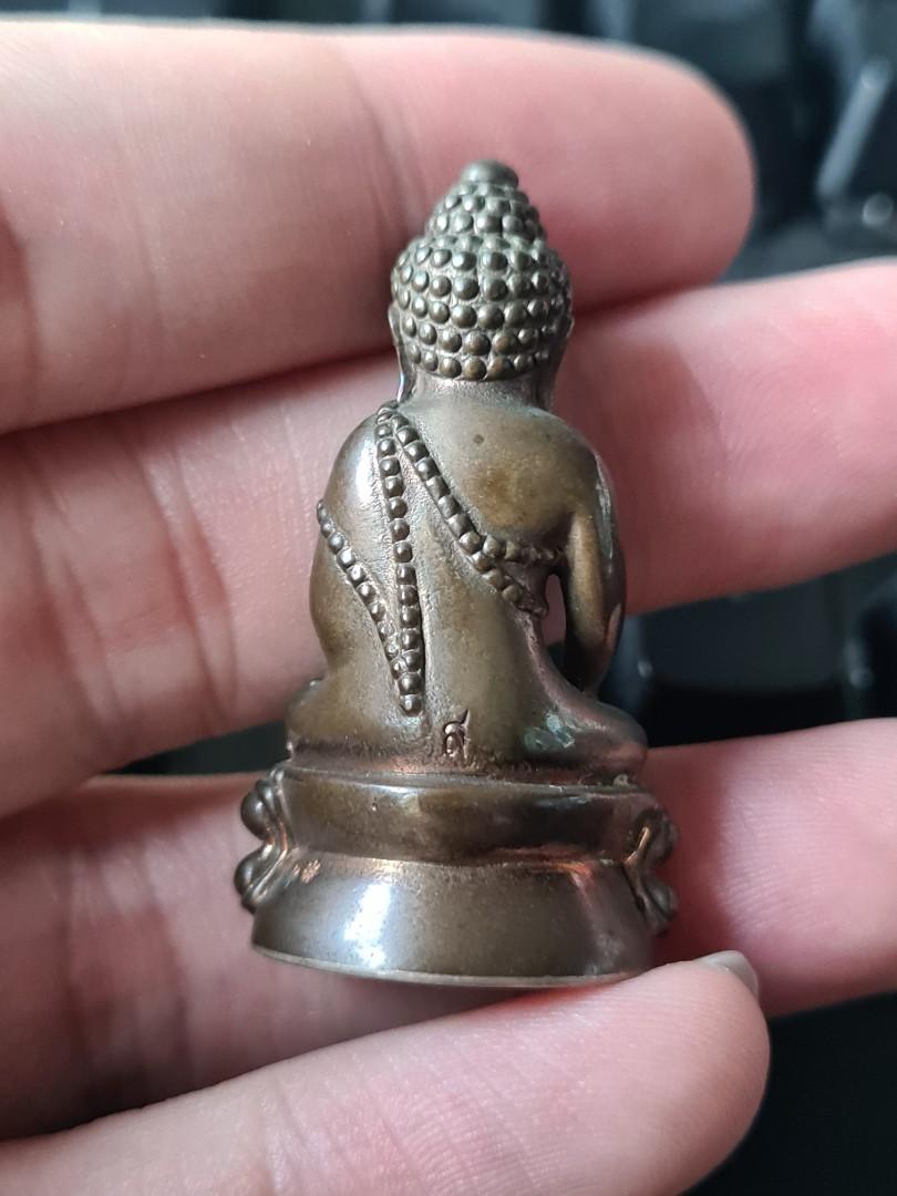 Phra kring chao sua wat trimit nawa silver base num lerk, Hobbies & Toys, Memorabilia ...