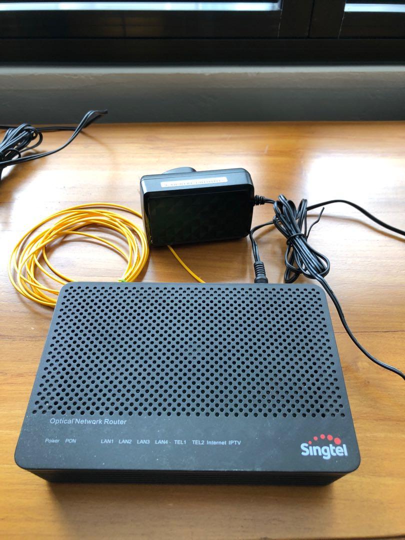 Singtel Router and (Huawei) Modem, Computers & Tech, Parts ...