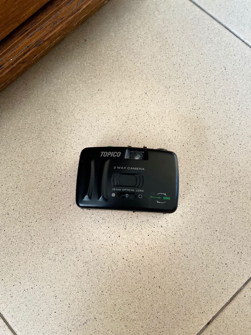 Topico Film Camera 2 Way 28mm lens, Photography, Cameras on Carousell