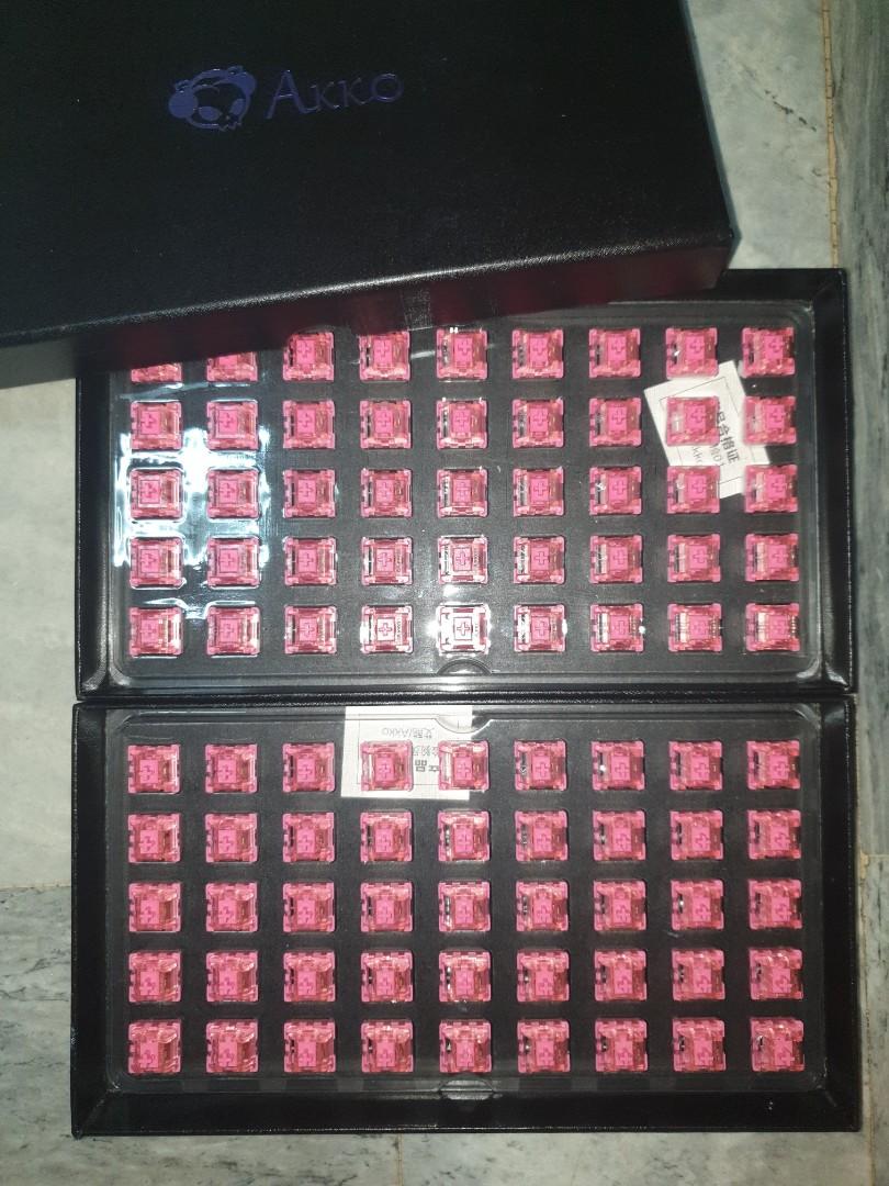 Akko Rose Red Switches, Hobbies & Toys, Memorabilia & Collectibles, K ...