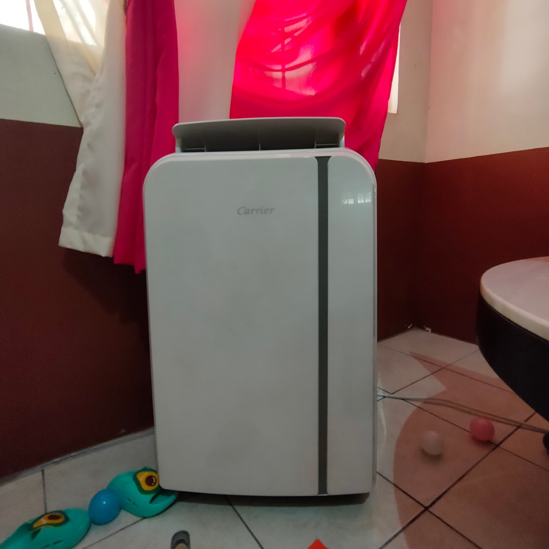 Carrier portable aircon, TV & Home Appliances, Air Conditioning and ...