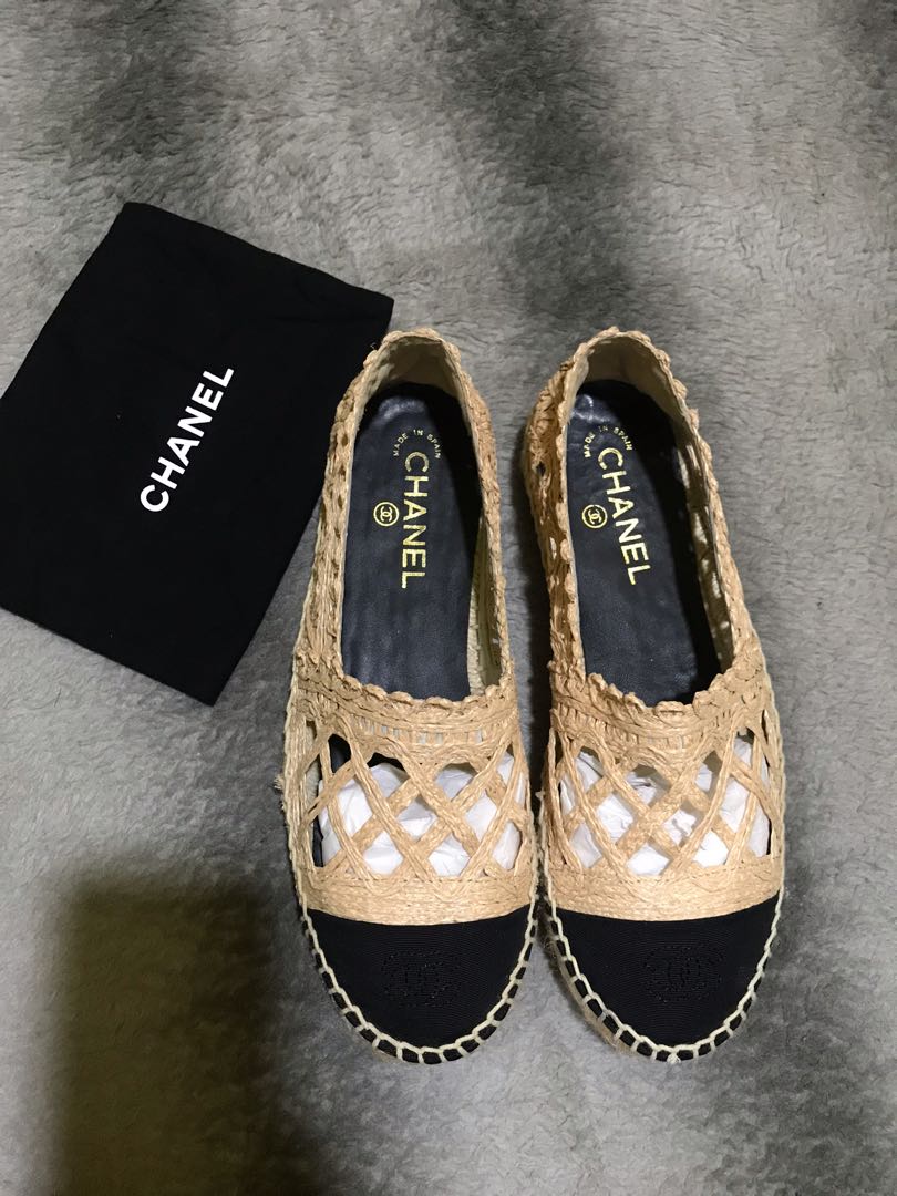 Chanel raffia espadrille, Women's Fashion, Footwear, Flats & Sandals on ...