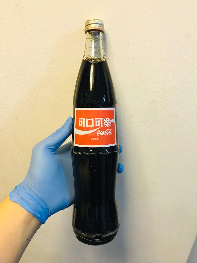 Coca cola bottle from Taiwan 600ml, Hobbies & Toys, Memorabilia ...