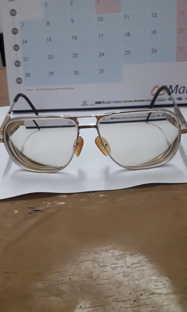 Frame kacamata pria Nikon titanium gold uk, 15 cm x 5 cm, Fesyen Pria ...