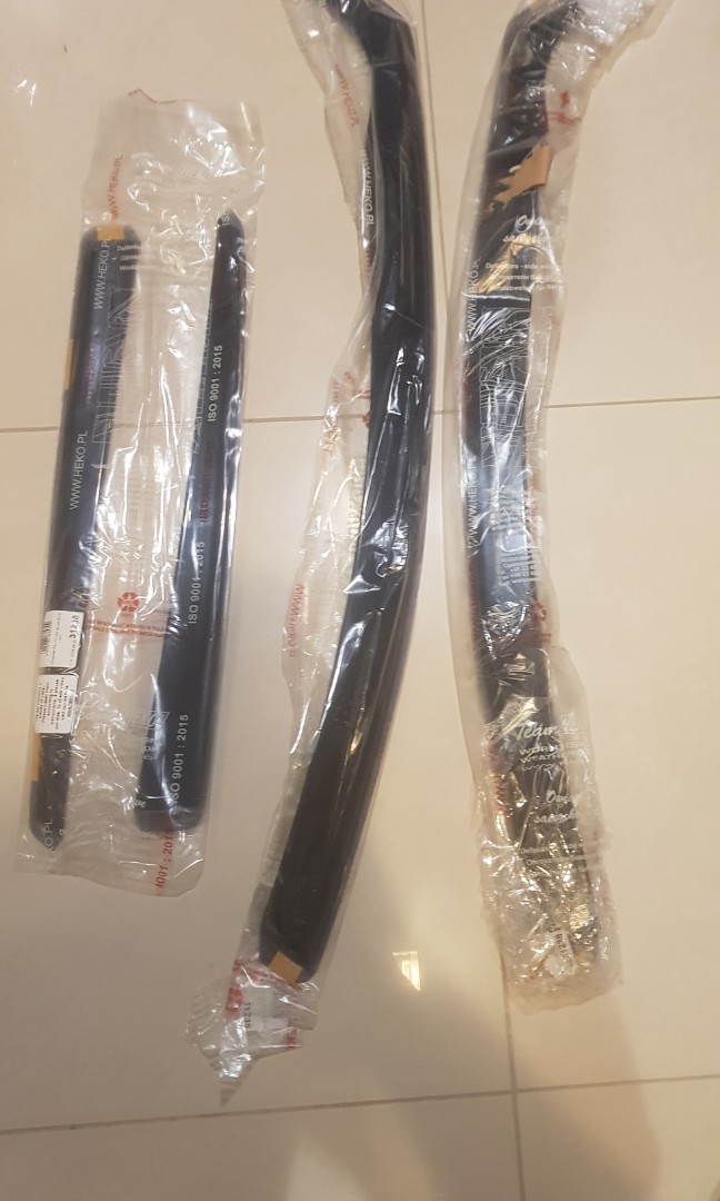Heko Volvo v40 wind deflectors, Car Accessories, Accessories on Carousell