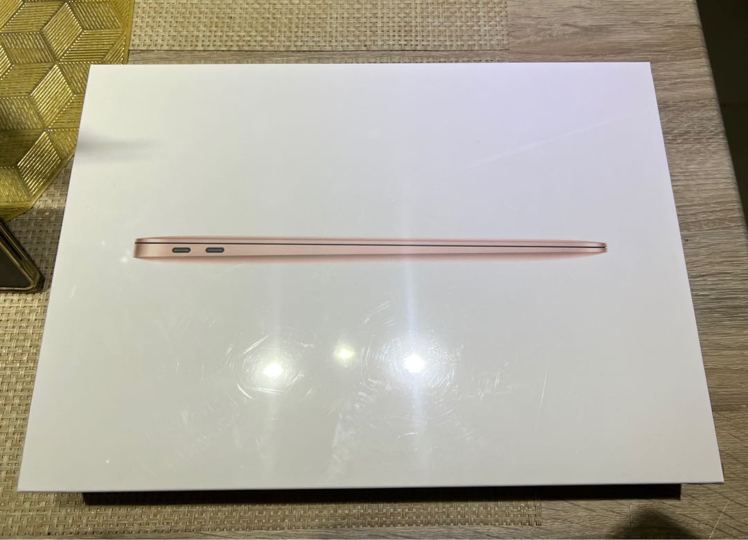 Macbook Air M1 GOLD, Computers & Tech, Laptops & Notebooks on Carousell