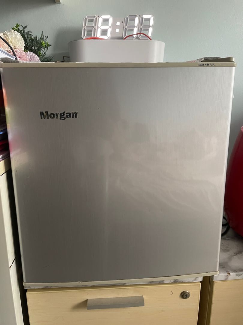 Morgan Mini Fridge, TV & Home Appliances, Kitchen Appliances on Carousell