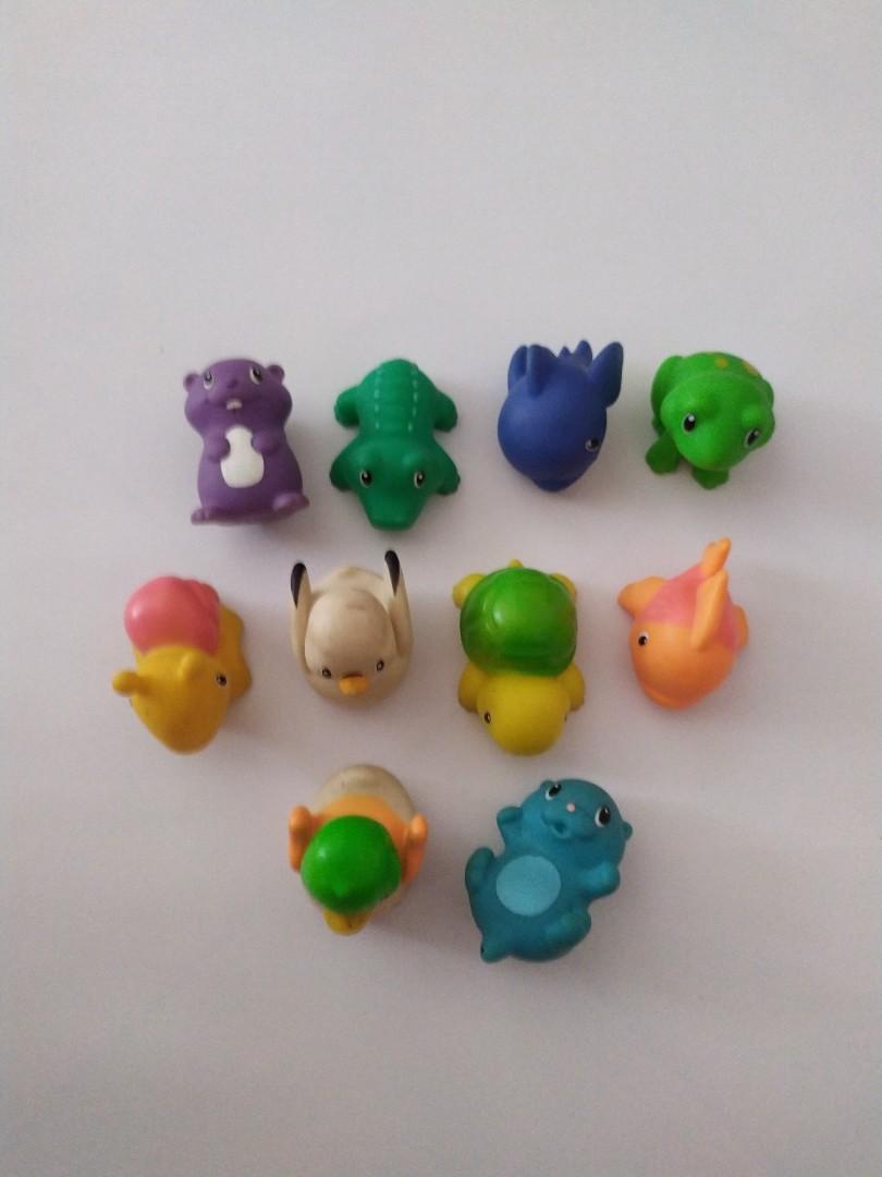 Munchkin Squirtin Lake Buddies 10 pcs, Bayi & Anak, Mainan & Baby ...
