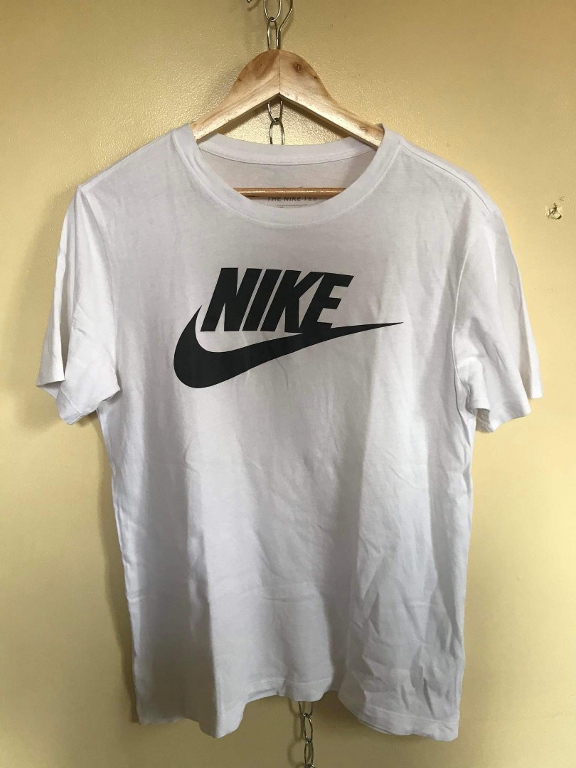 Nike, Men's Fashion, Tops & Sets, Tshirts & Polo Shirts on Carousell