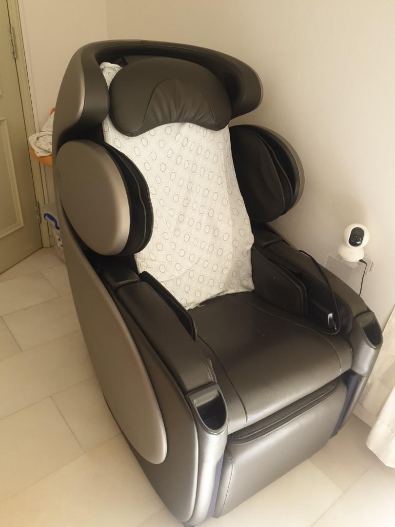 Osim uDivine, Furniture & Home Living, Furniture, Chairs on Carousell