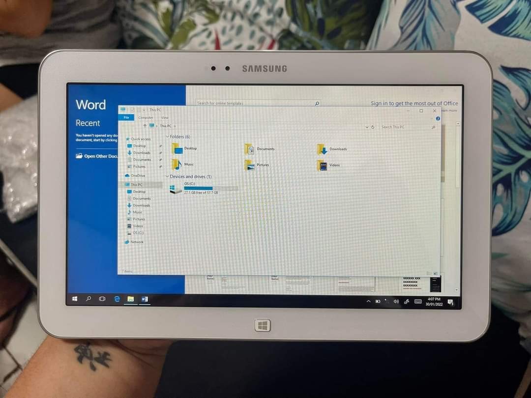 Samsung Windows Tablet, Mobile Phones & Gadgets, Tablets, Windows on ...