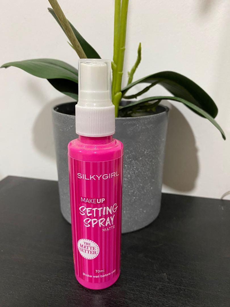 Silkygirl makeup setting spray, Beauty & Personal Care, Face, Makeup on ...