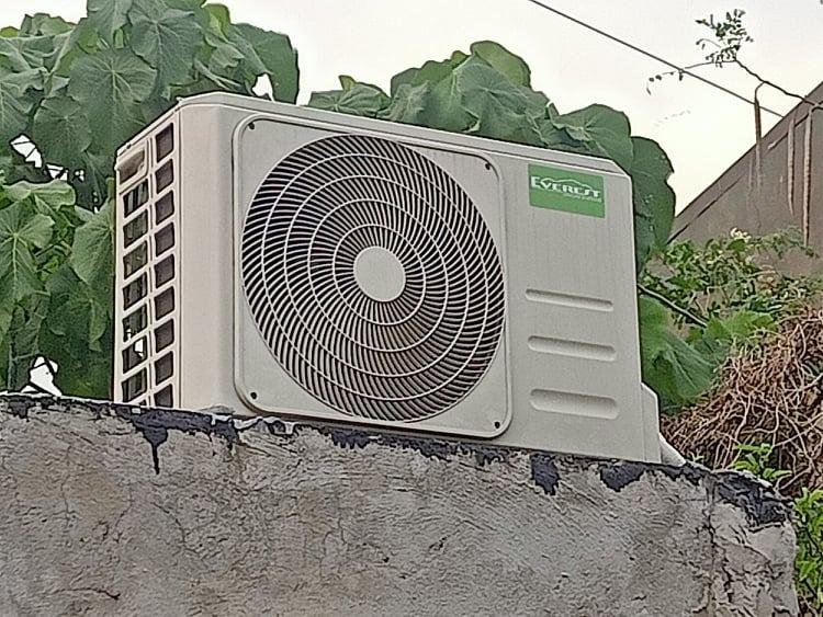 Split Type Inverter Aircon 2.0 HP (Everest), TV & Home Appliances, Air ...