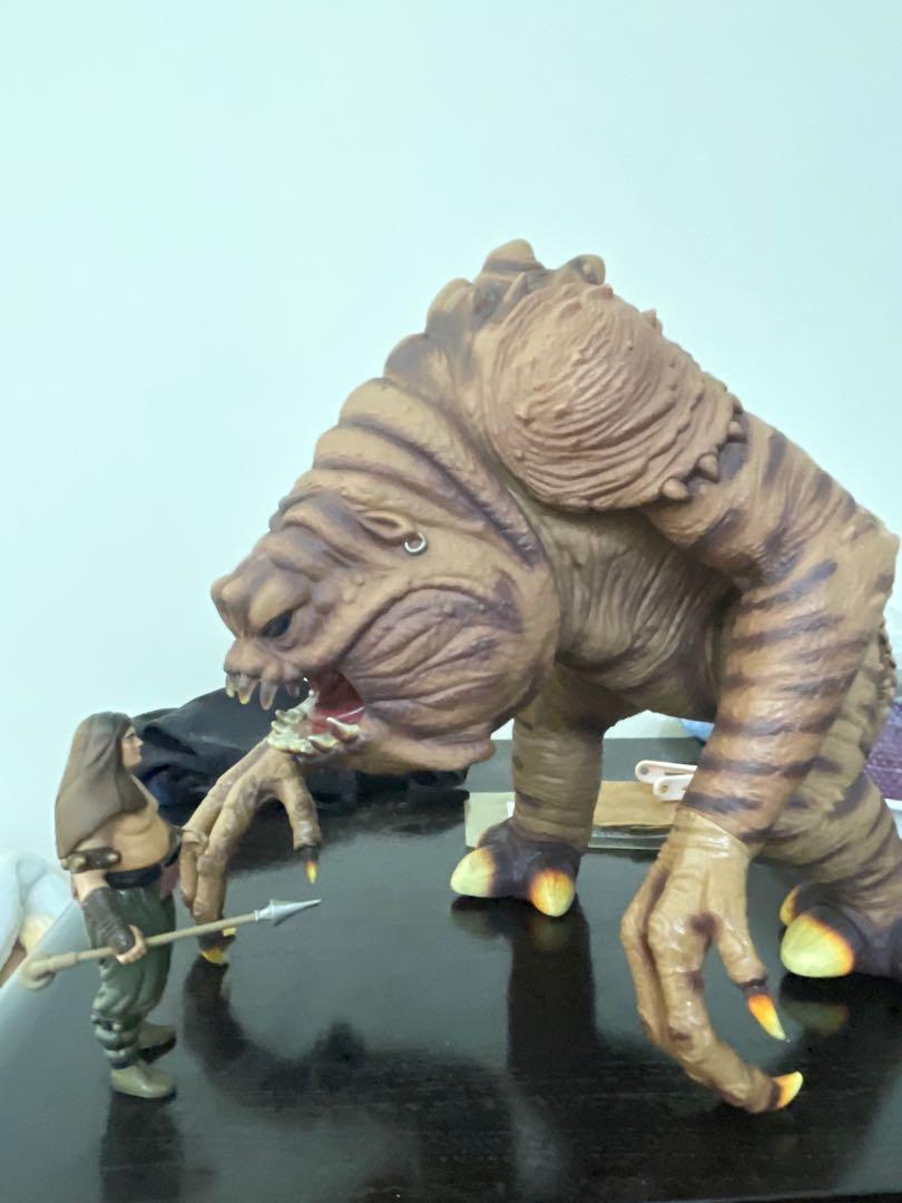 Star Wars Rancor and Trainer, Hobbies & Toys, Toys & Games on Carousell