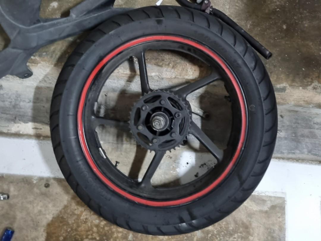 Yamaha FZ16 Rear Tyre with original wheels, Motorcycles, Motorcycle ...