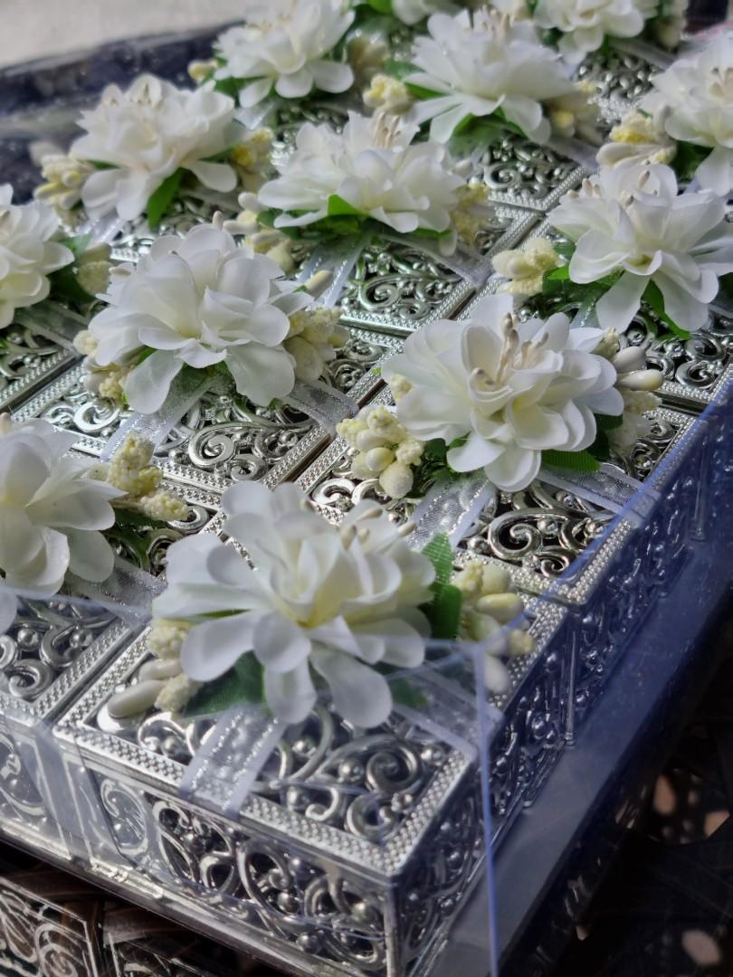 Bunga Rampai holder/ bunga rampai, Hobbies & Toys, Stationery & Craft ...