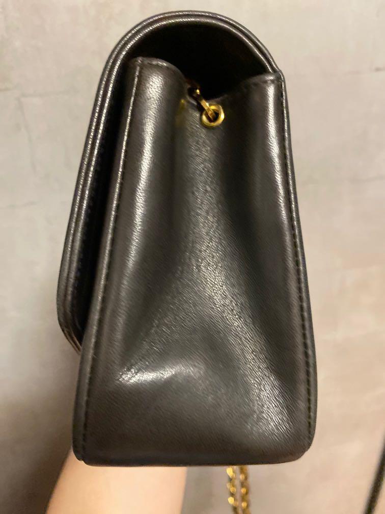 Chanel Diana lamb skin black bag, Women's Fashion, Bags & Wallets ...